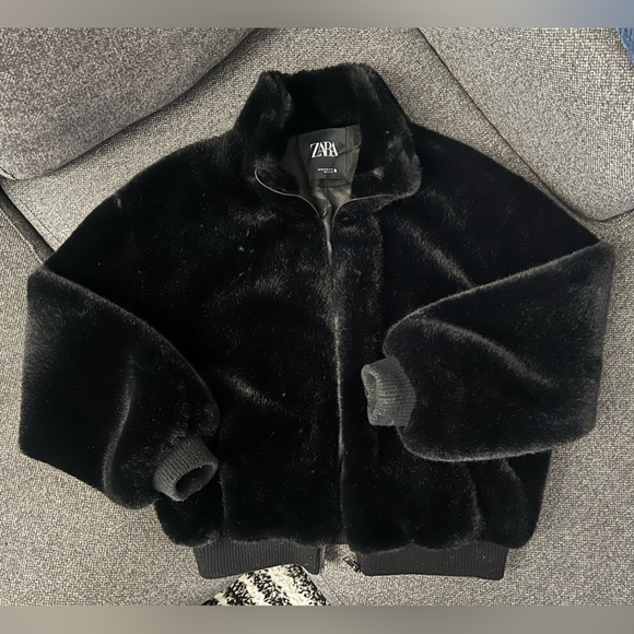 Zara | Jackets & Coats | Zara Faux Shearling Jacket | Poshmark